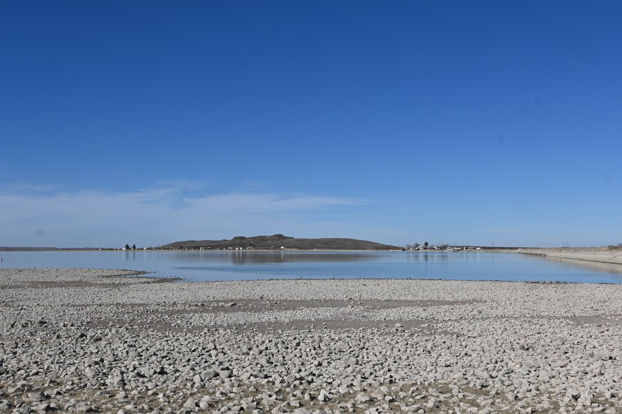 Balmorhea Lake: A Thriving Oasis in West Texas Draws Anglers and ...